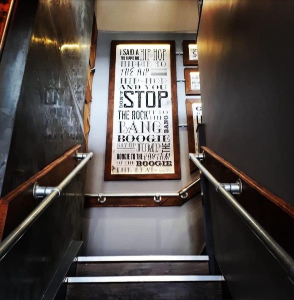 Twenty1 Torquay | Bar - Lounge - Eatery